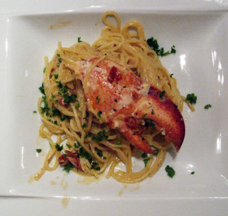 Recette : Spaghetti homard-lobster de Joe Beef - TrancheDePain.com